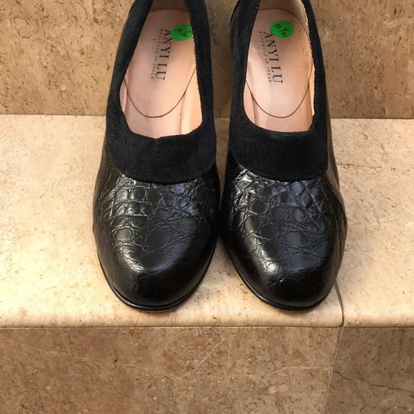 Anyi Lu | Shoes | Anyi Lu Authentic Pumps | Poshmark